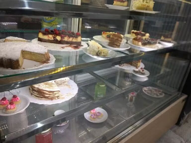 Panadería Los 3 Indios - Panadería en Paraná, Entre Ríos